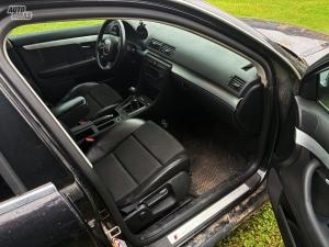 Audi A4 2007 in Vilnius, with an engine capacity of 2.00 L and mileage of 240 thousand km for 1100 €, photo 11 on AUTOMOTO.COM.LV