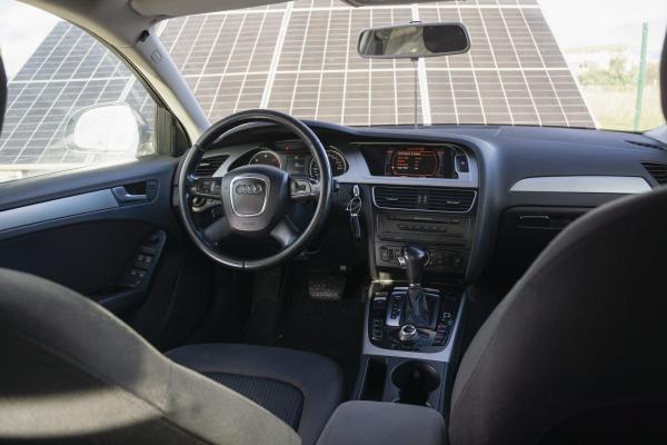 Audi A4 2008 Rīga, ar dzinēja tilpumu 2.00 L un nobraukumu 0 tūkst. km par 6990 €, foto 11 vietnē AUTOMOTO.COM.LV