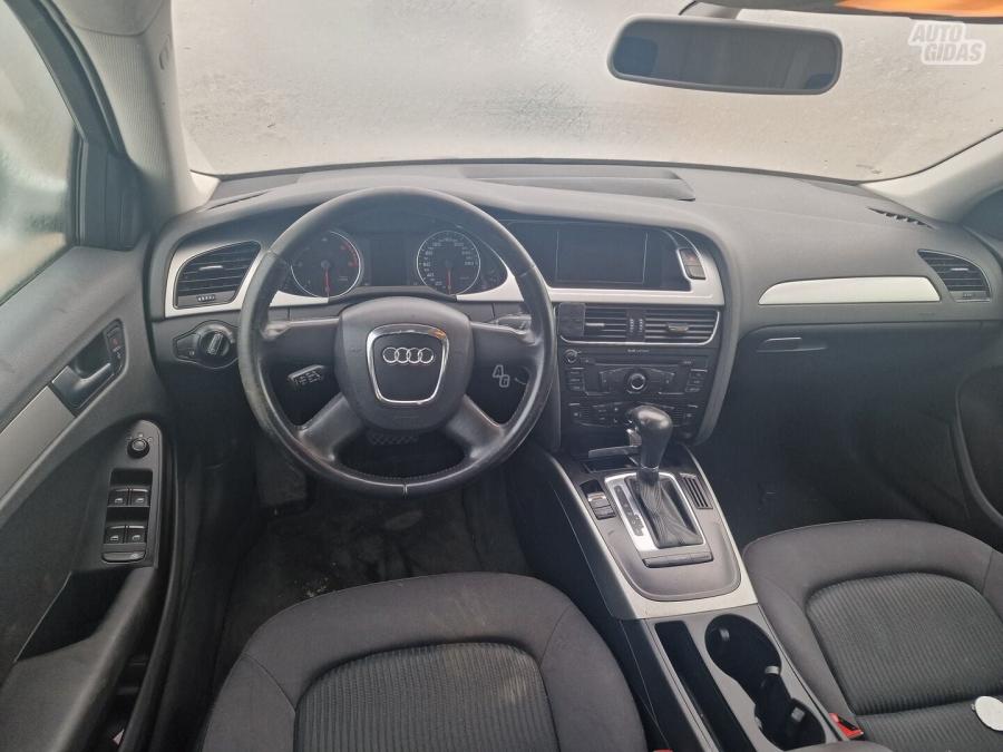 Audi A4 2008 in Kelme, with an engine capacity of 2.00 L and mileage of 390 thousand km for 2200 €, photo 9 on AUTOMOTO.COM.LV
