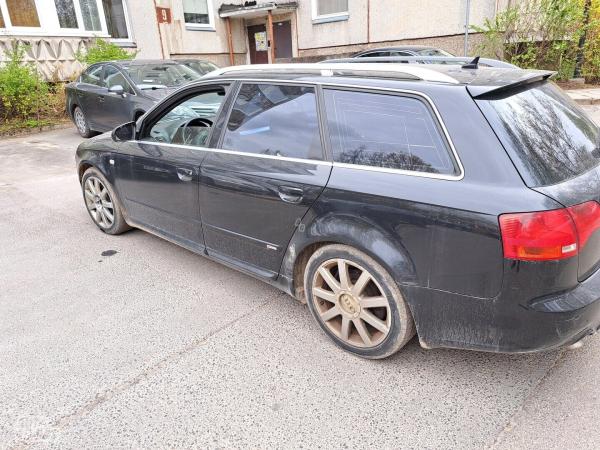 Audi A4 2008 Viļņa, ar dzinēja tilpumu 2.50 L un nobraukumu 2 tūkst. km par 1200 €, foto 4 vietnē AUTOMOTO.COM.LV