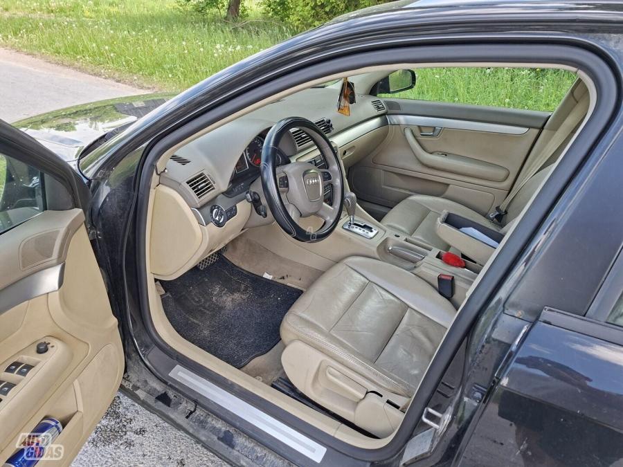 Audi A4 2008 in Telschi, with an engine capacity of 2.00 L and mileage of 300 thousand km for 1500 €, photo 7 on AUTOMOTO.COM.LV