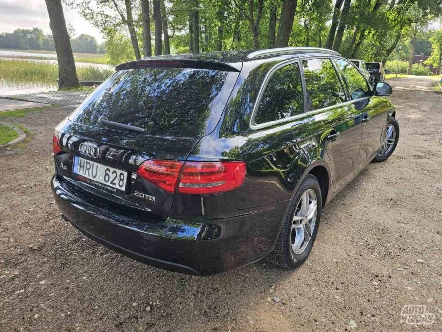 Audi A4 2008 Utena, ar dzinēja tilpumu 2.00 L un nobraukumu 419 tūkst. km par 3300 €, foto 4 vietnē AUTOMOTO.COM.LV