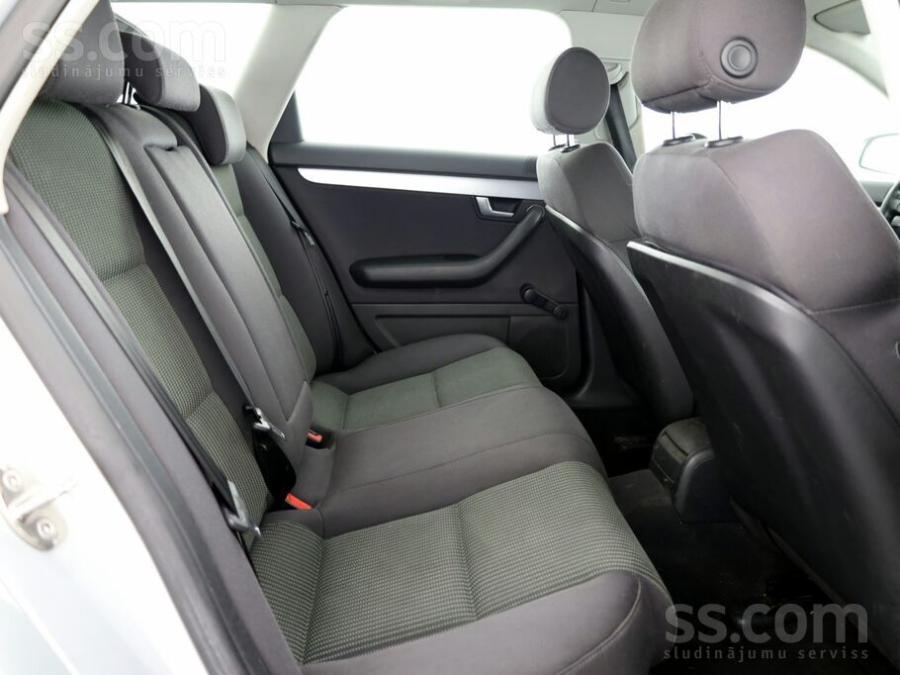 Audi A4 2008 in Riga, with an engine capacity of 2.00 L and mileage of 289 thousand km for 3350 €, photo 10 on AUTOMOTO.COM.LV