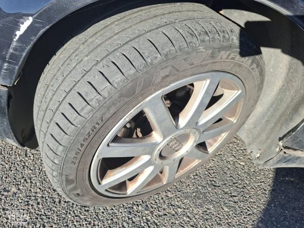 Audi A4 2008 Viļņa, ar dzinēja tilpumu 2.00 L un nobraukumu 380 tūkst. km par 1111 €, foto 5 vietnē AUTOMOTO.COM.LV
