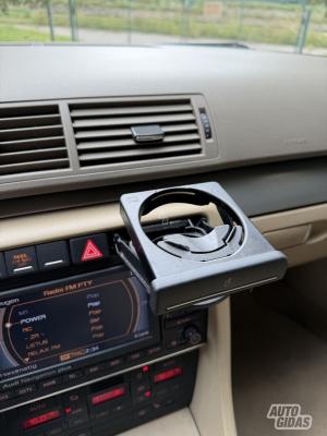 Audi A4 2008 in Siauliai, with an engine capacity of 1.90 L and mileage of 390 thousand km for 2650 €, photo 18 on AUTOMOTO.COM.LV