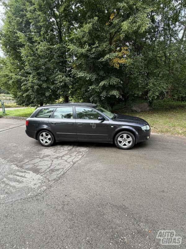 Audi A4 2008 in Siauliai, with an engine capacity of 1.90 L and mileage of 390 thousand km for 2650 €, photo 5 on AUTOMOTO.COM.LV