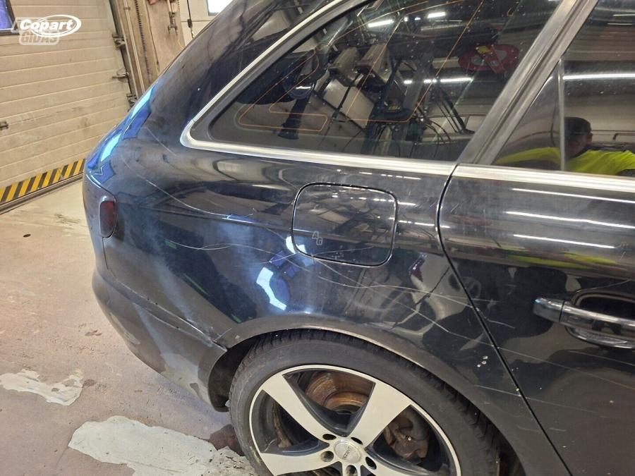 Audi A4 2008 in Kaunas, with an engine capacity of 2.00 L and mileage of 390 thousand km for 1950 €, photo 17 on AUTOMOTO.COM.LV
