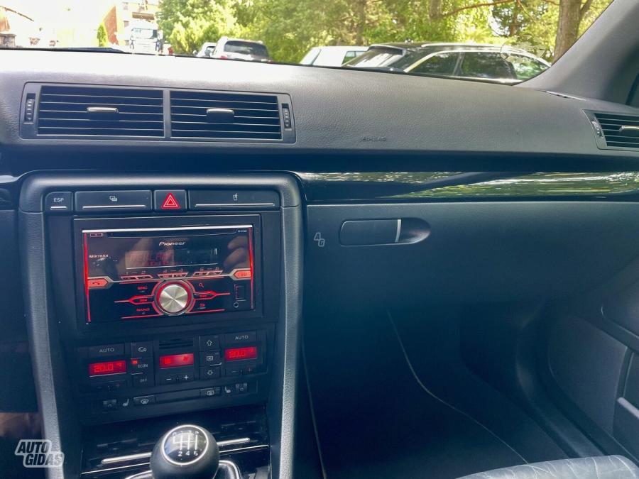 Audi A4 2008 in Kaunas, with an engine capacity of 2.00 L and mileage of 302 thousand km for 3350 €, photo 27 on AUTOMOTO.COM.LV