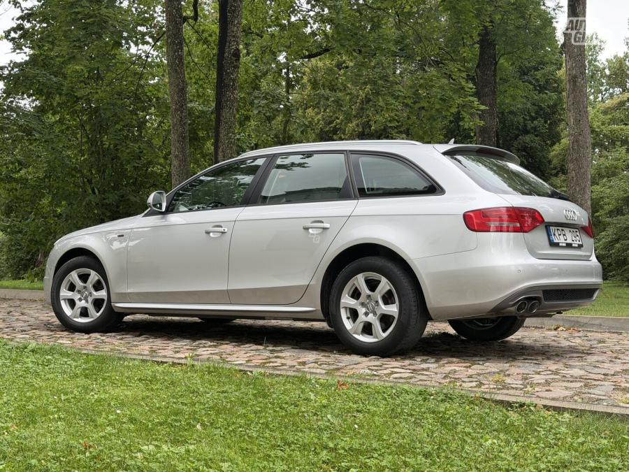 Audi A4 2008 in Kaunas, with an engine capacity of 2.00 L and mileage of 334 thousand km for 3899 €, photo 1 on AUTOMOTO.COM.LV