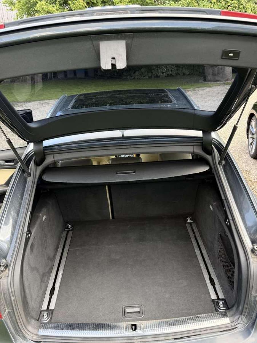 Audi A4 2008 in Alytus, with an engine capacity of 1.97 L and mileage of 386 thousand km for 3800 €, photo 13 on AUTOMOTO.COM.LV