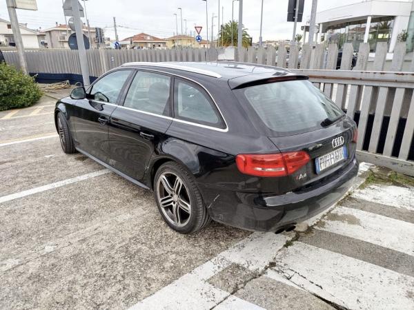Audi A4 2009 in Utena, with an engine capacity of 1.80 L and mileage of 250 thousand km for 3750 €, photo 3 on AUTOMOTO.COM.LV