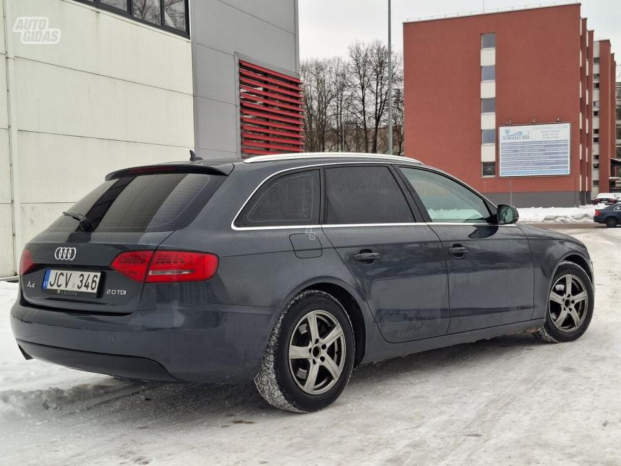 Audi A4 2009 in Silute, with an engine capacity of 2.00 L and mileage of 400 thousand km for 3000 €, photo 3 on AUTOMOTO.COM.LV