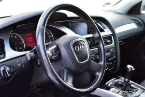 Audi A4 2009 Kretinga, ar dzinēja tilpumu 1.80 L un nobraukumu 233 tūkst. km par 4550 €, foto 20 vietnē AUTOMOTO.COM.LV