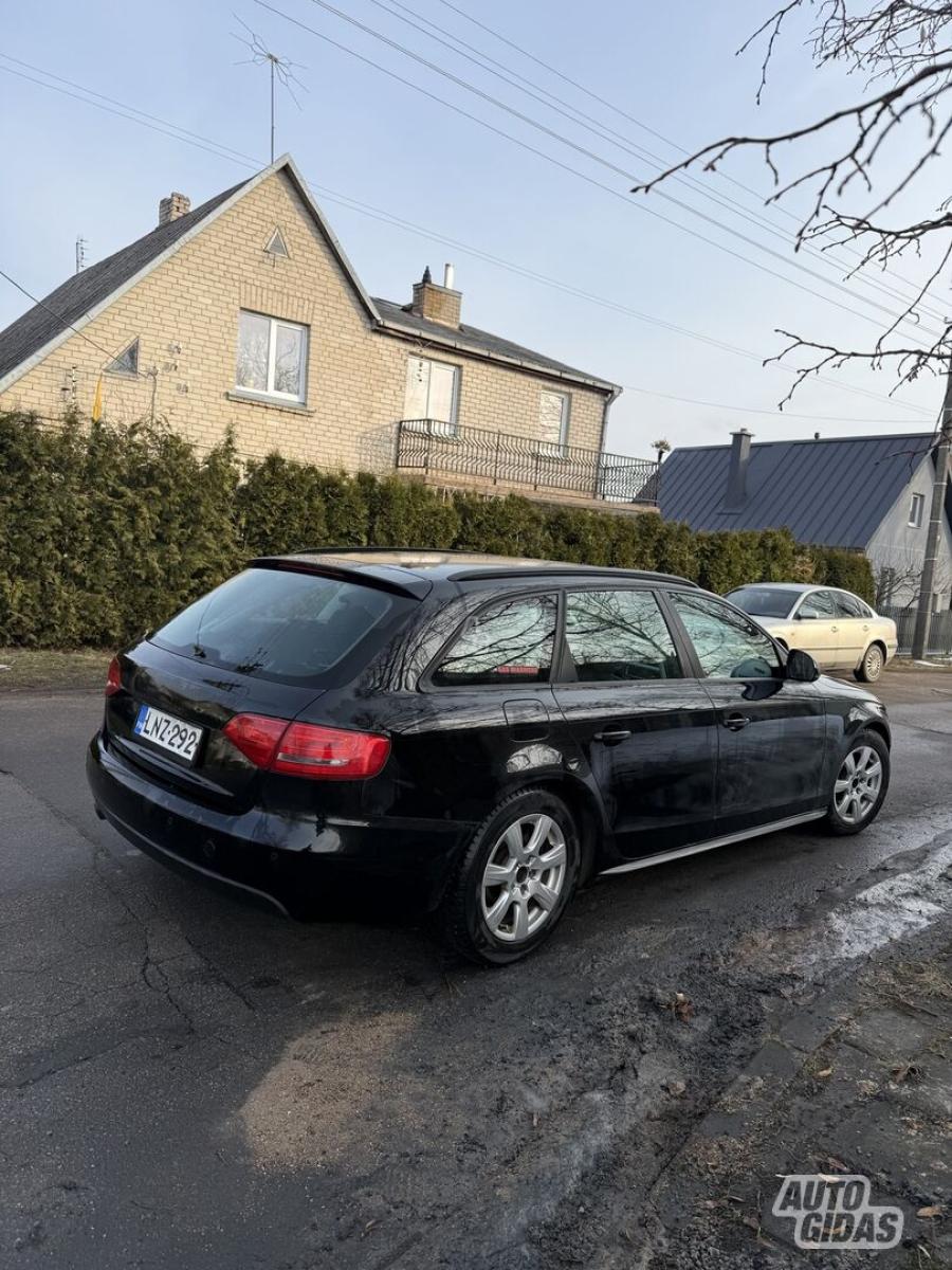 Audi A4 2009 in Panevezys, with an engine capacity of 2.00 L and mileage of 280 thousand km for 3150 €, photo 6 on AUTOMOTO.COM.LV