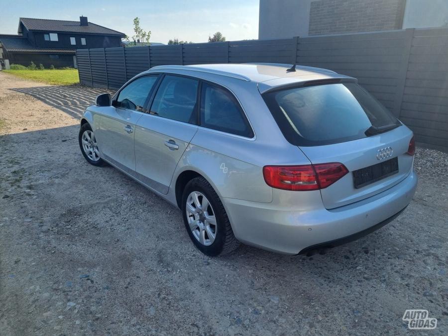 Audi A4 2009 in Marijampole, with an engine capacity of 2.00 L and mileage of 265 thousand km for 3499 €, photo 8 on AUTOMOTO.COM.LV