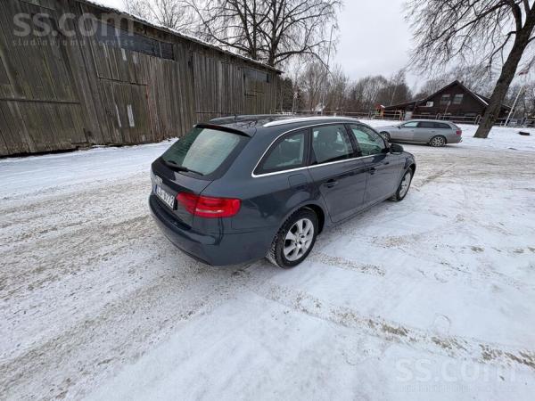 Audi A4 2009 Cēsis, ar dzinēja tilpumu 2.00 L un nobraukumu 410 tūkst. km par 4800 €, foto 7 vietnē AUTOMOTO.COM.LV
