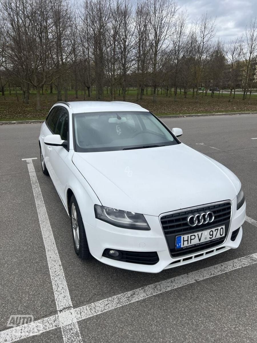 Audi A4 2009 Panevēža, ar dzinēja tilpumu 2.00 L un nobraukumu 405 tūkst. km par 3000 €, foto 3 vietnē AUTOMOTO.COM.LV