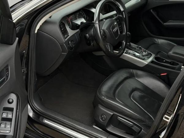 Audi A4 2009 in Riga, with an engine capacity of 3.00 L and mileage of 365 thousand km for 4980 €, photo 7 on AUTOMOTO.COM.LV
