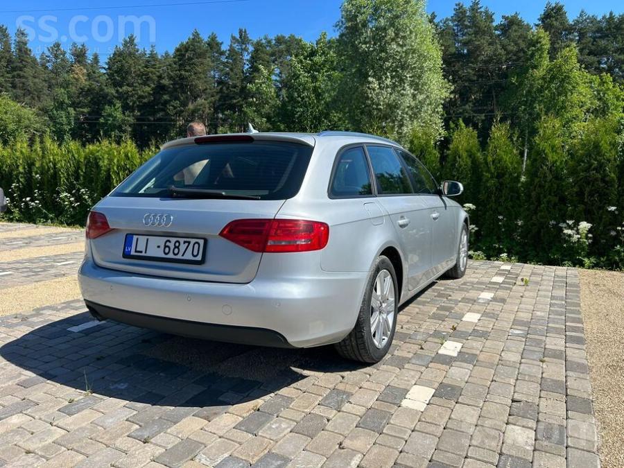 Audi A4 2009 Rīga, ar dzinēja tilpumu 2.00 L un nobraukumu 310 tūkst. km par 4600 €, foto 3 vietnē AUTOMOTO.COM.LV
