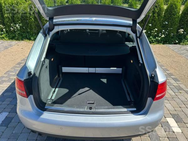 Audi A4 2009 in Riga, with an engine capacity of 2.00 L and mileage of 310 thousand km for 4600 €, photo 7 on AUTOMOTO.COM.LV