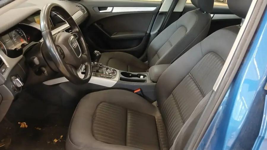 Audi A4 2009 in Tukums, with an engine capacity of 2.00 L and mileage of 255 thousand km for 6480 €, photo 4 on AUTOMOTO.COM.LV