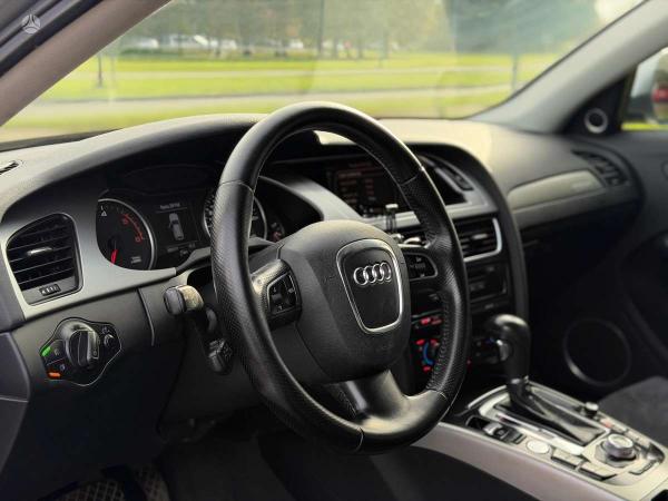 Audi A4 2009 Kauņa, ar dzinēja tilpumu 2.97 L un nobraukumu 393 tūkst. km par 6000 €, foto 9 vietnē AUTOMOTO.COM.LV