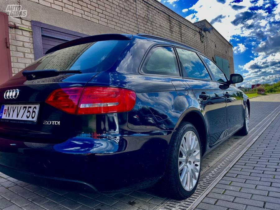 Audi A4 2009 in Kaunas, with an engine capacity of 2.00 L and mileage of 341 thousand km for 3950 €, photo 23 on AUTOMOTO.COM.LV