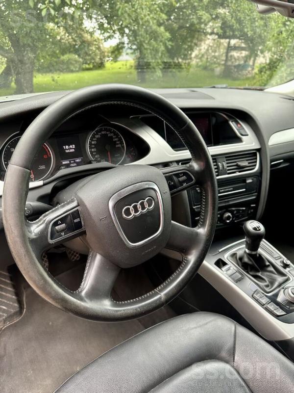 Audi A4 2010 in Cesis, with an engine capacity of 2.00 L and mileage of 361 thousand km for 4800 €, photo 3 on AUTOMOTO.COM.LV