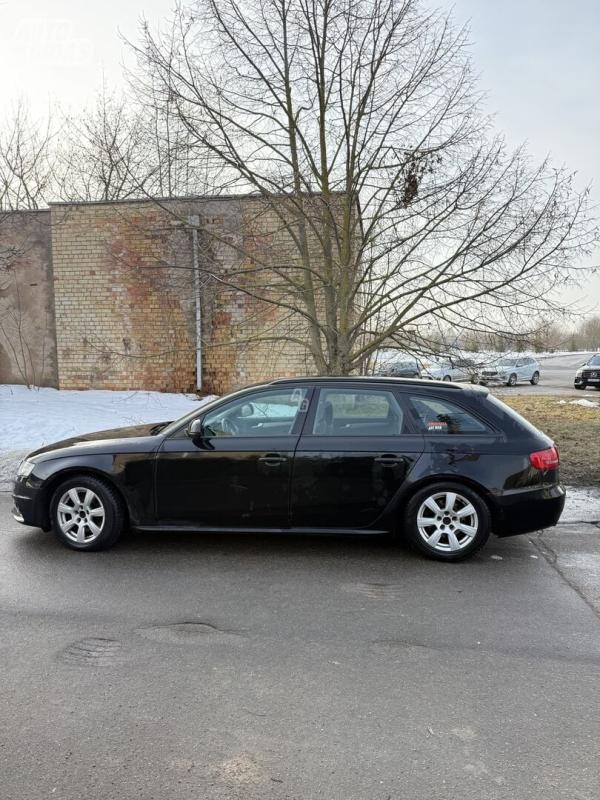 Audi A4 2010 Panevēža, ar dzinēja tilpumu 2.00 L un nobraukumu 2800 tūkst. km par 3000 €, foto 7 vietnē AUTOMOTO.COM.LV