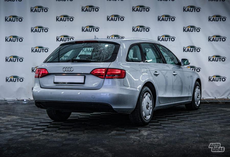 Audi A4 2010 in Kaunas, with an engine capacity of 2.00 L and mileage of 266 thousand km for 5990 €, photo 4 on AUTOMOTO.COM.LV