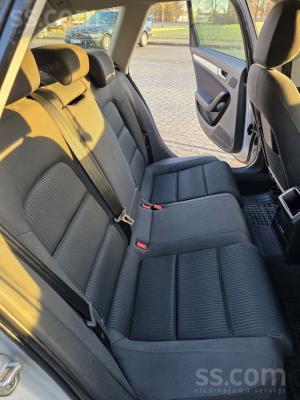 Audi A4 2010 Ventspils, ar dzinēja tilpumu 2.00 L un nobraukumu 378 tūkst. km par 4700 €, foto 9 vietnē AUTOMOTO.COM.LV
