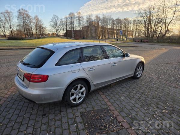 Audi A4 2010 Ventspils, ar dzinēja tilpumu 2.00 L un nobraukumu 378 tūkst. km par 4700 €, foto 4 vietnē AUTOMOTO.COM.LV