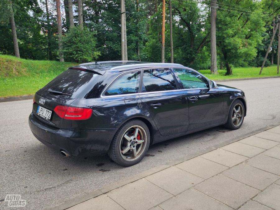 Audi A4 2010 in Vilnius, with an engine capacity of 2.70 L and mileage of 470 thousand km for 3300 €, photo 9 on AUTOMOTO.COM.LV