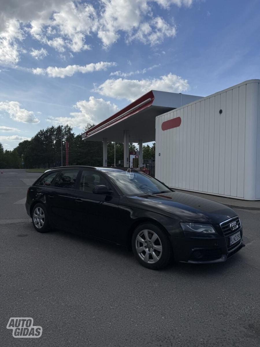 Audi A4 2010 in Panevezys, with an engine capacity of 2.00 L and mileage of 288 thousand km for 3450 €, photo 3 on AUTOMOTO.COM.LV