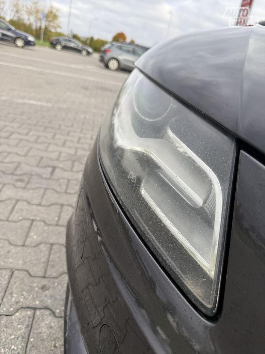 Audi A4 2010 in Panevezys, with an engine capacity of 2.00 L and mileage of 280 thousand km for 3100 €, photo 10 on AUTOMOTO.COM.LV