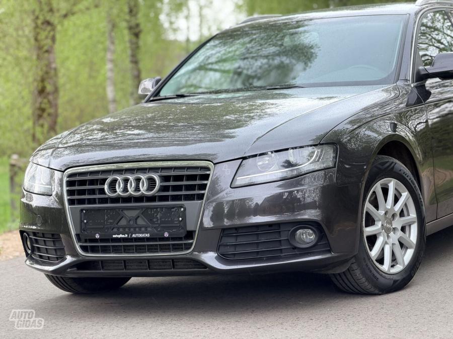 Audi A4 2011 Utena, ar dzinēja tilpumu 2.00 L un nobraukumu 273 tūkst. km par 5950 €, foto 4 vietnē AUTOMOTO.COM.LV