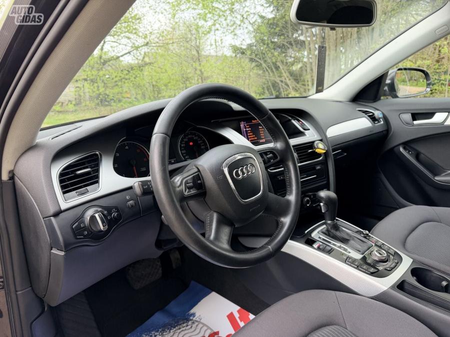 Audi A4 2011 Utena, ar dzinēja tilpumu 2.00 L un nobraukumu 273 tūkst. km par 5950 €, foto 20 vietnē AUTOMOTO.COM.LV