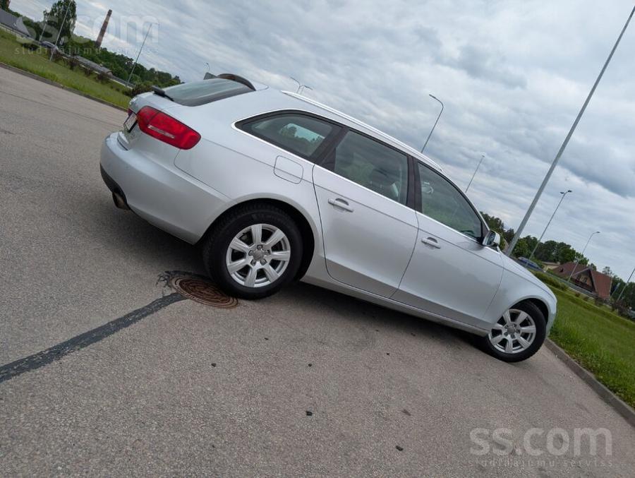 Audi A4 2011 Rīga, ar dzinēja tilpumu 2.00 L un nobraukumu 234 tūkst. km par 5999 €, foto 6 vietnē AUTOMOTO.COM.LV