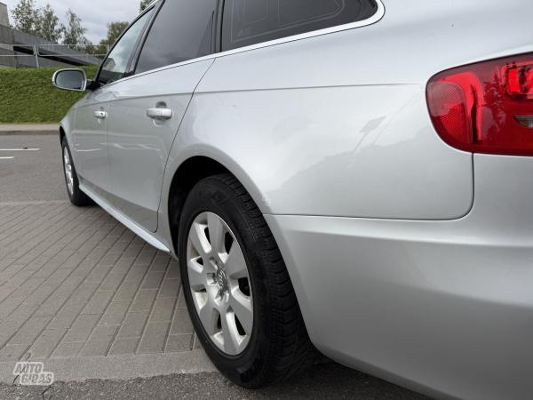 Audi A4 2011 Viļņa vietnē Audi A4 2011 Viļņa, ar dzinēja tilpumu 2.00 L un nobraukumu 296 tūkst. km par 4000 €, foto 9 vietnē AUTOMOTO.COM.LV