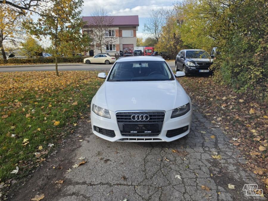 Audi A4 2011 in Vilnius, with an engine capacity of 2.00 L and mileage of 354 thousand km for 3999 €, photo 4 on AUTOMOTO.COM.LV