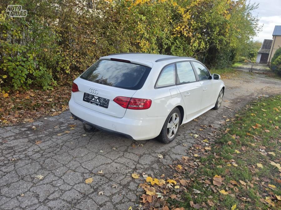 Audi A4 2011 in Vilnius, with an engine capacity of 2.00 L and mileage of 354 thousand km for 3999 €, photo 5 on AUTOMOTO.COM.LV