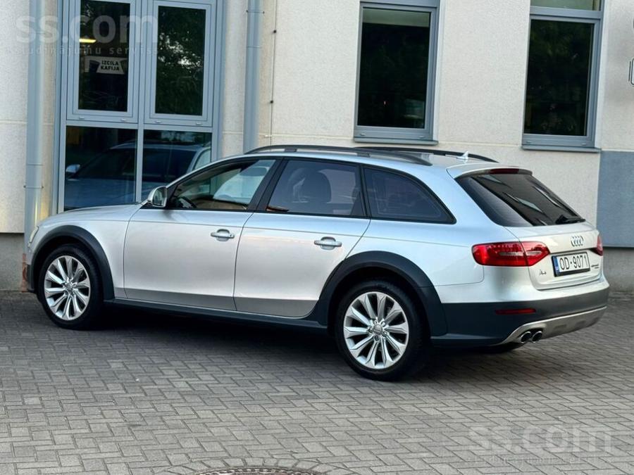 Audi A4 2012 Jelgava, ar dzinēja tilpumu 2.00 L un nobraukumu 212 tūkst. km par 10200 €, foto 11 vietnē AUTOMOTO.COM.LV