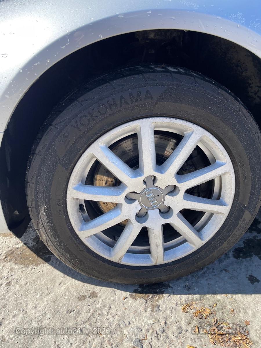 Audi A4 2012 Tallina, ar dzinēja tilpumu 2.00 L un nobraukumu 315 tūkst. km par 7700 €, foto 8 vietnē AUTOMOTO.COM.LV