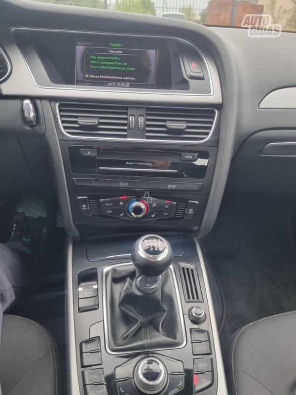 Audi A4 2012 Marijampole, ar dzinēja tilpumu 2.00 L un nobraukumu 318 tūkst. km par 5550 €, foto 10 vietnē AUTOMOTO.COM.LV