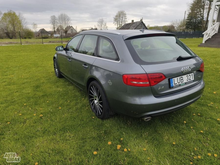 Audi A4 2012 in Telschi, with an engine capacity of 3.00 L and mileage of 290 thousand km for 6200 €, photo 8 on AUTOMOTO.COM.LV