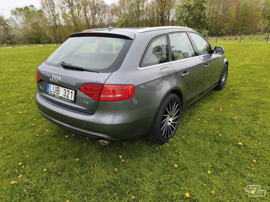 Audi A4 2012 in Telschi, with an engine capacity of 3.00 L and mileage of 290 thousand km for 6200 €, photo 9 on AUTOMOTO.COM.LV