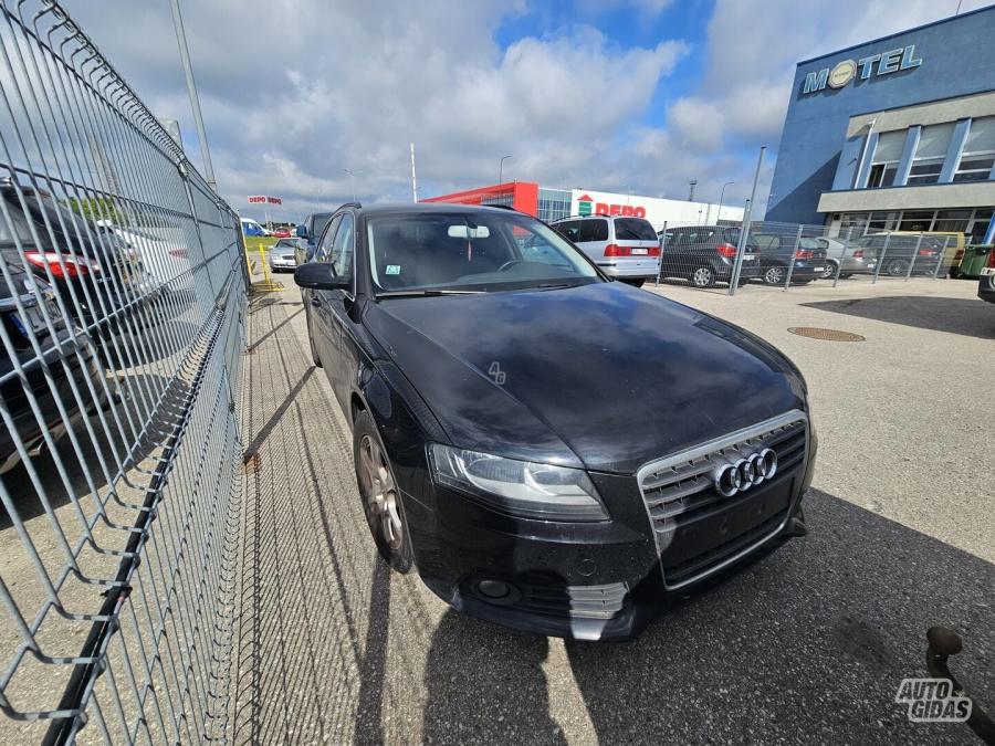 Audi A4 2012 in Kaunas, with an engine capacity of 2.00 L and mileage of 301 thousand km for 3150 €, photo 15 on AUTOMOTO.COM.LV