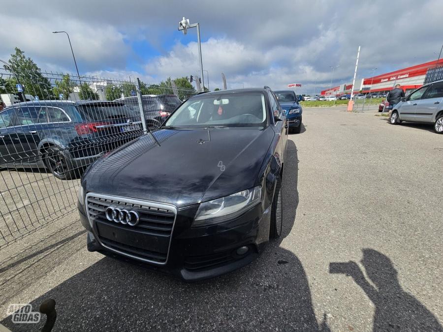 Audi A4 2012 in Kaunas, with an engine capacity of 2.00 L and mileage of 301 thousand km for 3150 €, photo 16 on AUTOMOTO.COM.LV