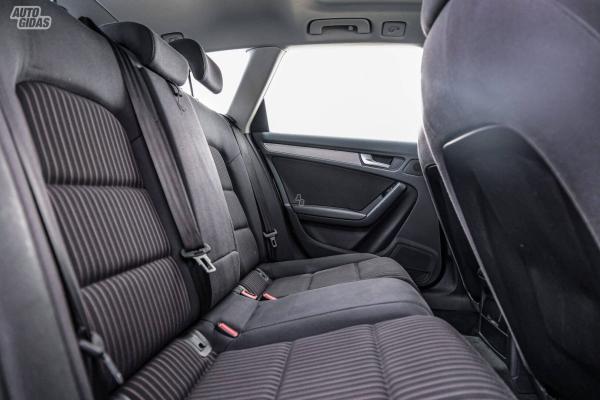 Audi A4 2012 in Kaunas, with an engine capacity of 2.00 L and mileage of 253 thousand km for 8690 €, photo 8 on AUTOMOTO.COM.LV