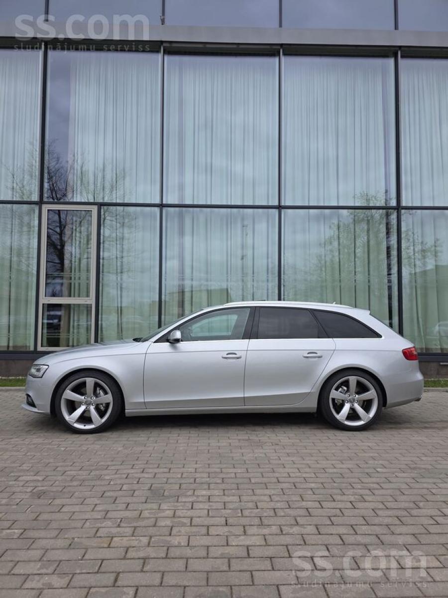 Audi A4 2012 Balvi, ar dzinēja tilpumu 3.00 L un nobraukumu 288 tūkst. km par 9990 €, foto 5 vietnē AUTOMOTO.COM.LV